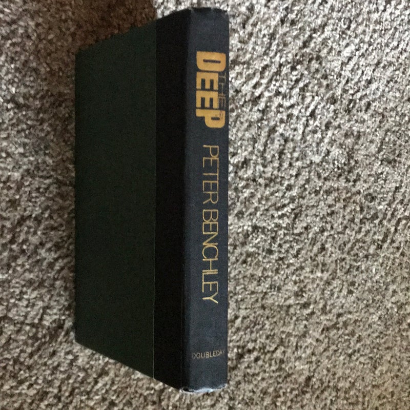 The Deep by Peter Benchley, Hardcover | Pangobooks