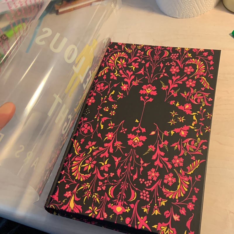 A Marvellous Light Illumicrate edition by Freya Marske, Hardcover ...