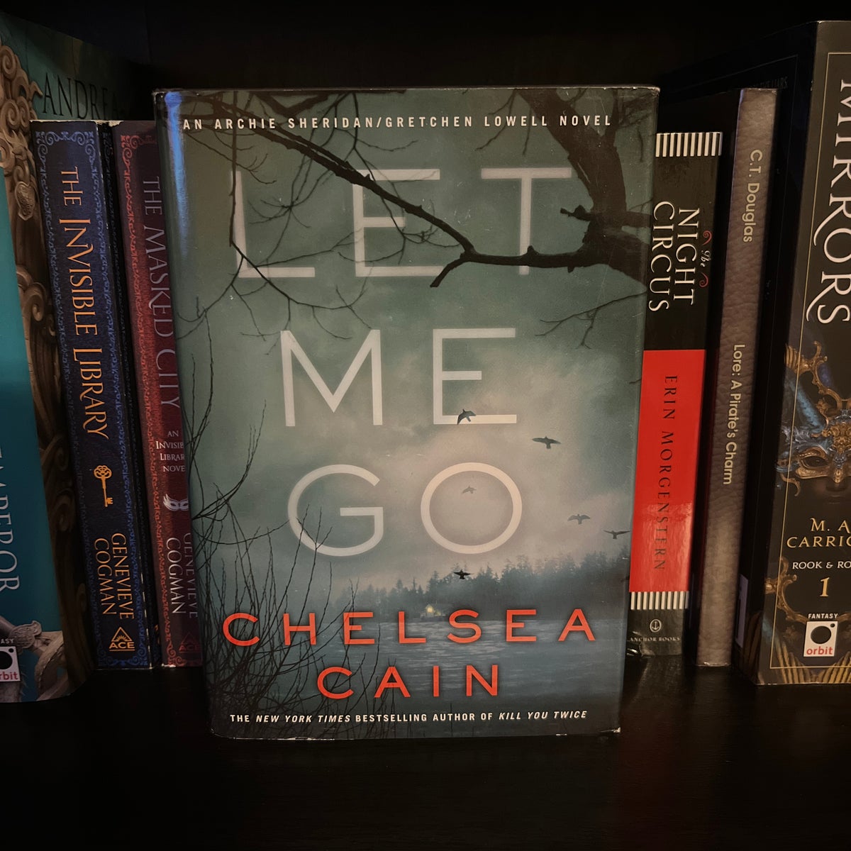 Let Me Go by Chelsea Cain, Hardcover | Pangobooks