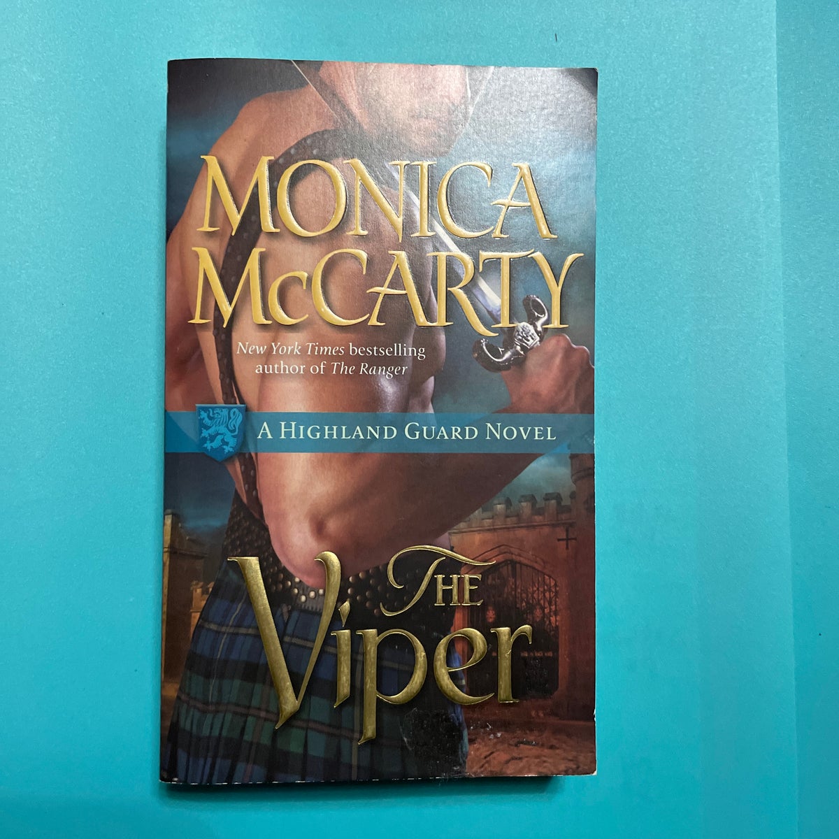 The Viper by Monica McCarty, Paperback | Pangobooks