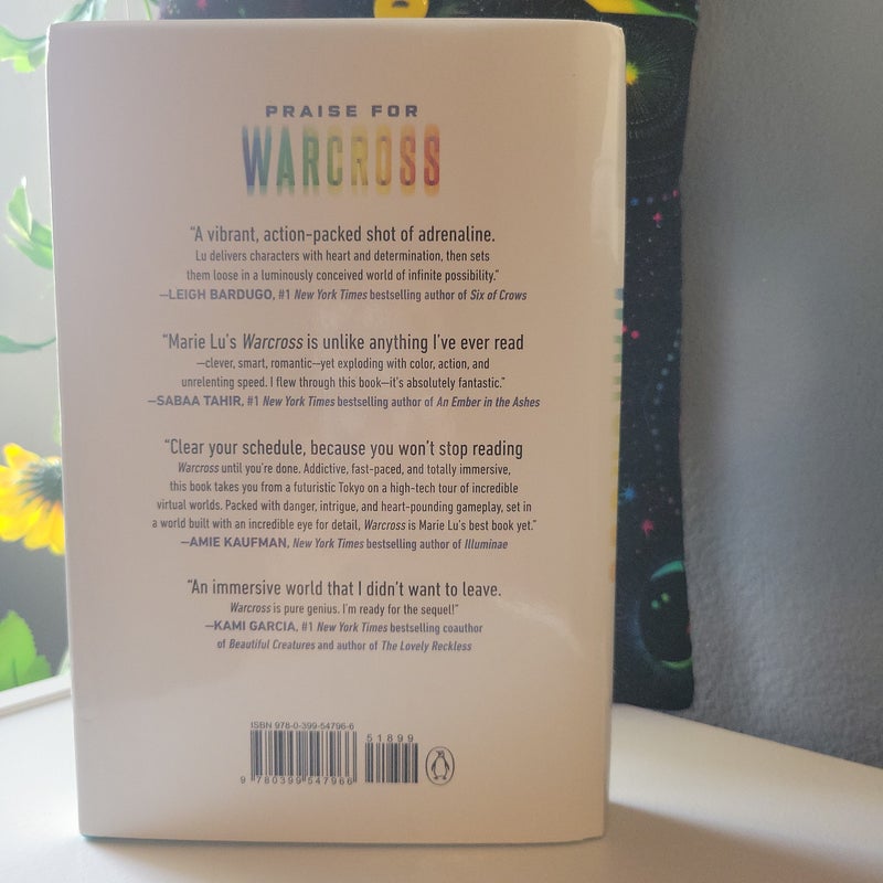 Warcross by Marie Lu, Hardcover | Pangobooks