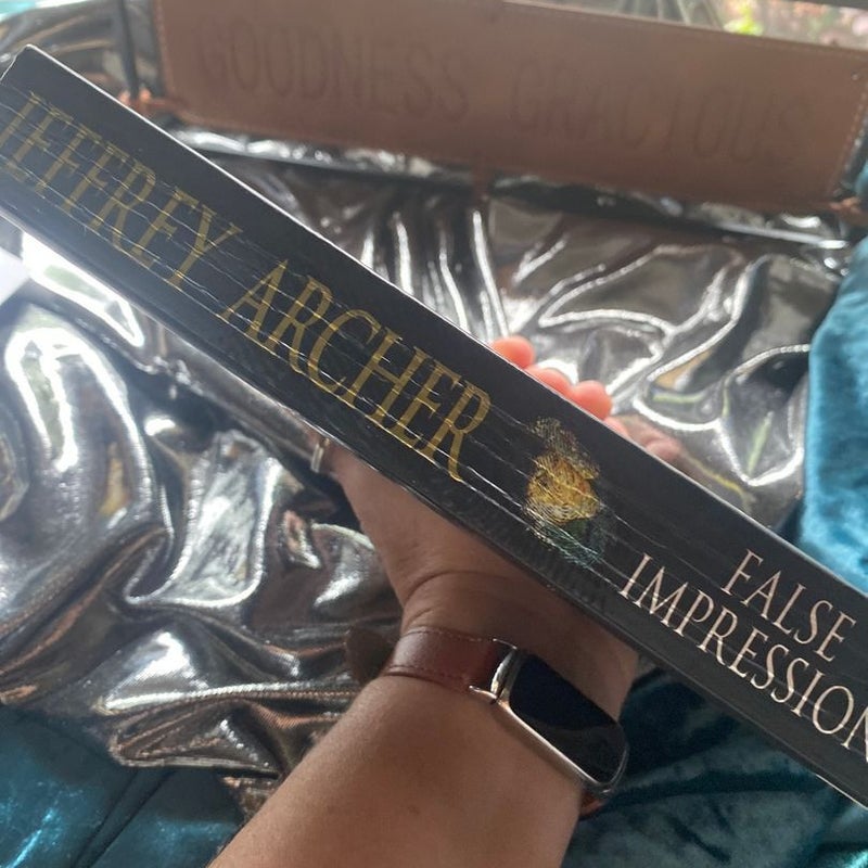 False Impression by Jeffrey Archer, Paperback | Pangobooks