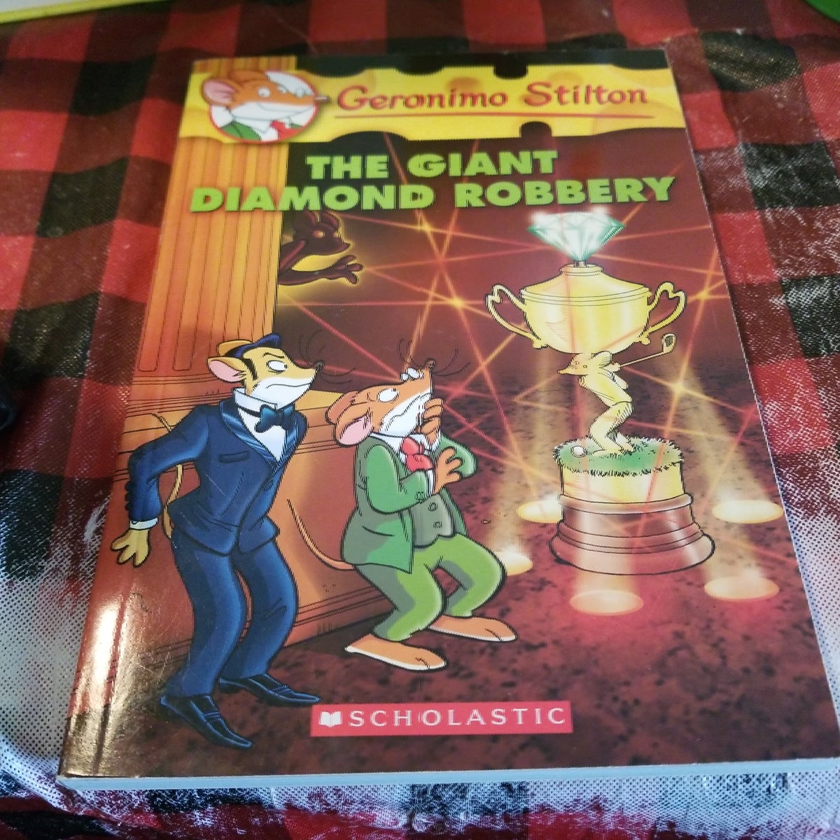 The Giant Diamond Robbery by Geronimo Stilton