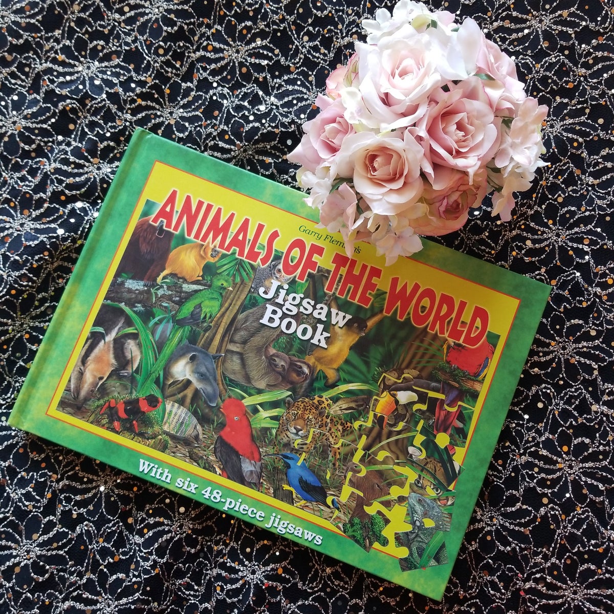 Animals of the World by Garry Fleming