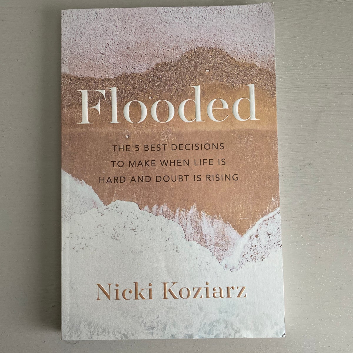 Flooded by Nicki Koziarz, Paperback | Pangobooks