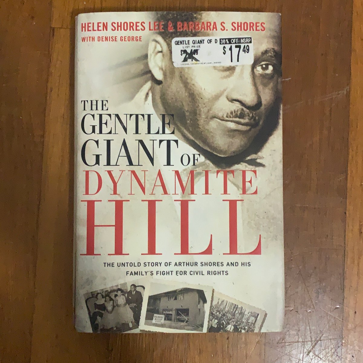The Gentle Giant of Dynamite Hill by Helen Shores Lee, Barbara S ...