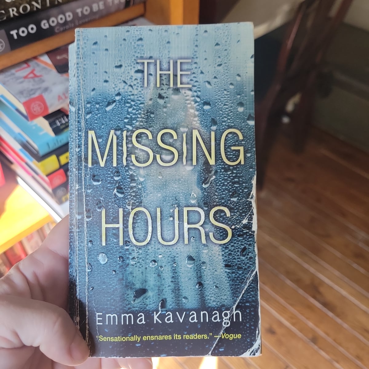 The Missing Hours by Emma Kavanagh