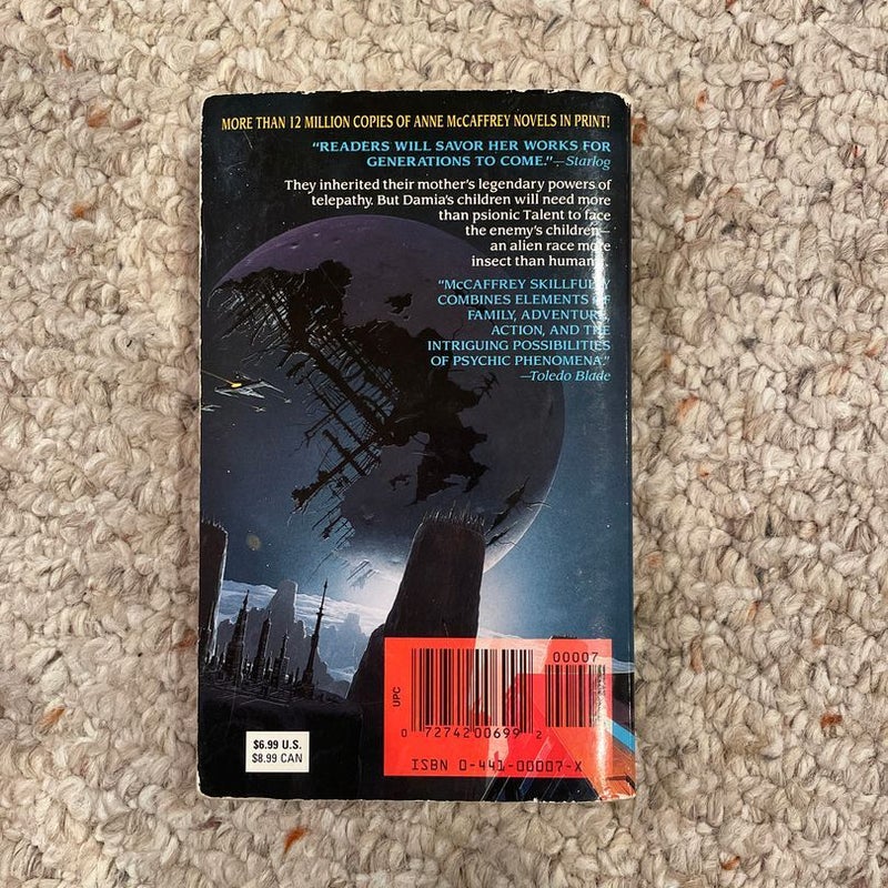 Damia’s Children by Anne McCaffrey, Paperback | Pangobooks