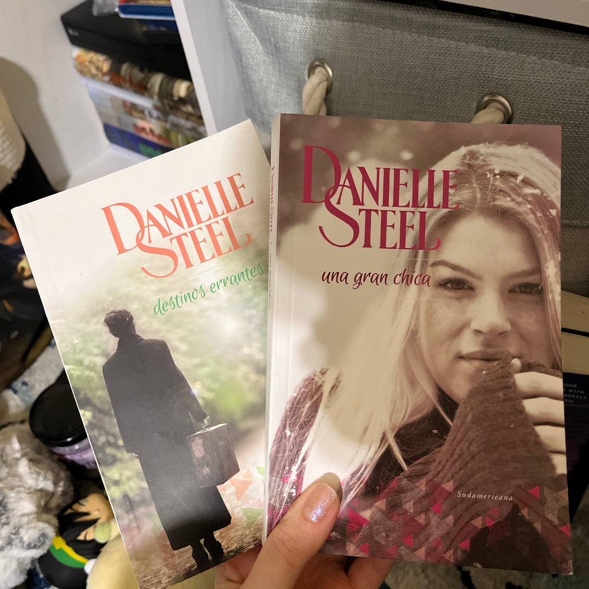 Una gran chica & Destinos Errantes by Danielle Steel, Paperback ...