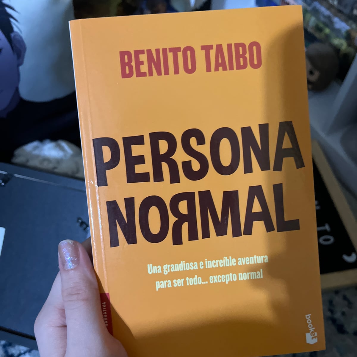 Persona Normal by Benito Taibo