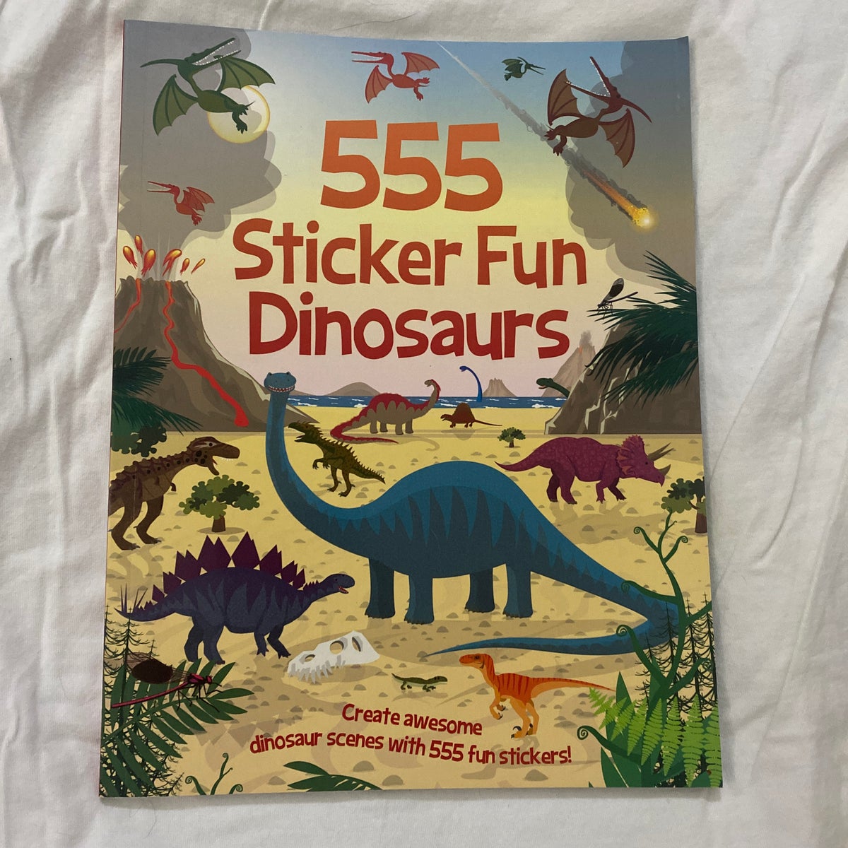 555 Sticker Fun Dinosaurs by Imagine That , Paperback | Pangobooks