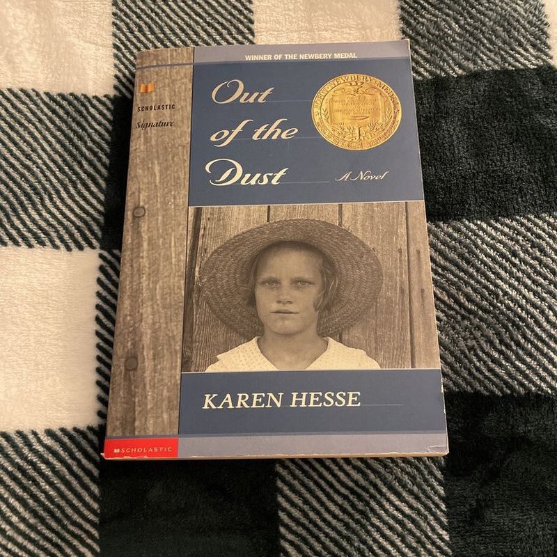 Out of the Dust by Karen Hesse, Paperback | Pangobooks
