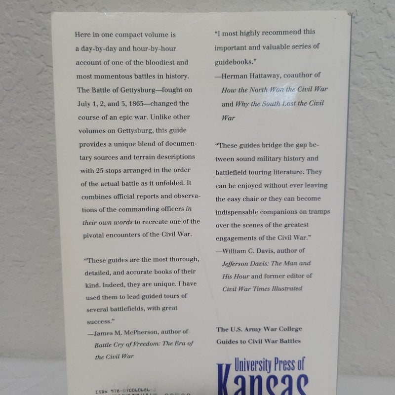 The U. S. Army War College Guide to the Battle of Gettysburg by Jay Luvaas, Paperback | Pangobooks
