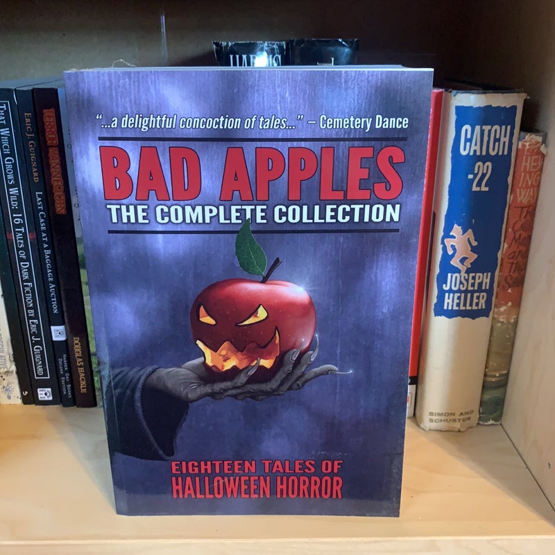 Bad Apples: Halloween Horror by Kealan Burke, Evans Light, Adam Light ...