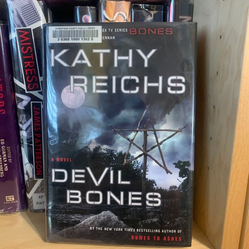 Devil Bones by Kathy Reichs