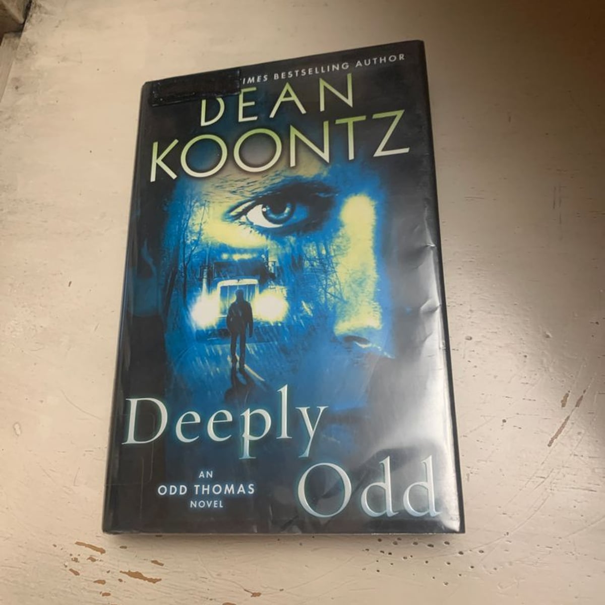 Deeply Odd by Dean Koontz, Hardcover | Pangobooks