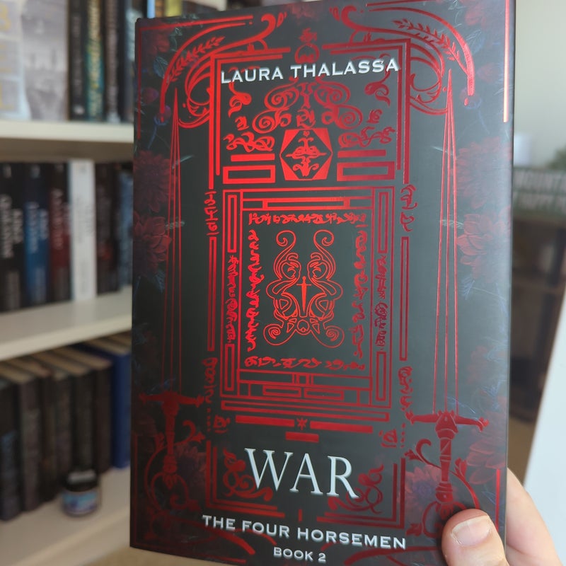 War by Laura Thalassa , Hardcover | Pangobooks