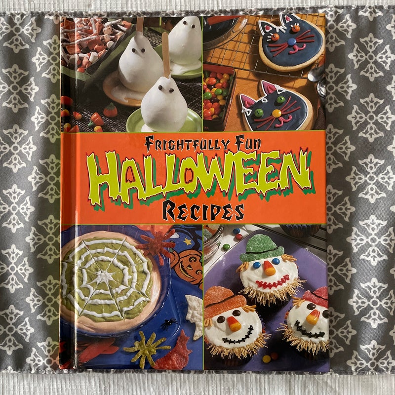 Frightfully Fun Halloween Recipes by Publications International, Ltd ...