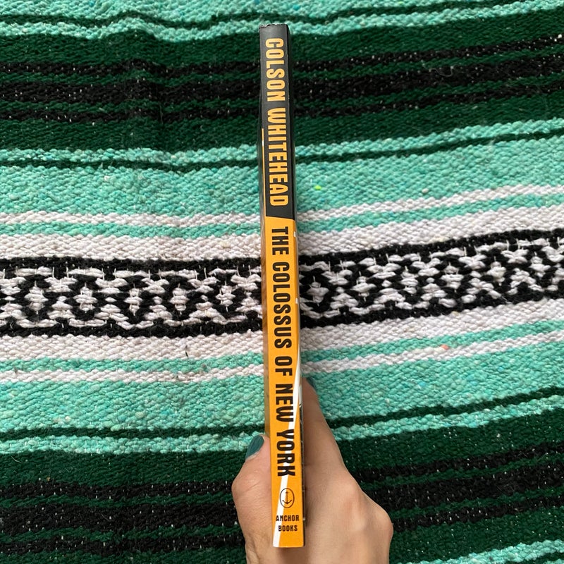 The Colossus of New York by Colson Whitehead, Paperback | Pangobooks