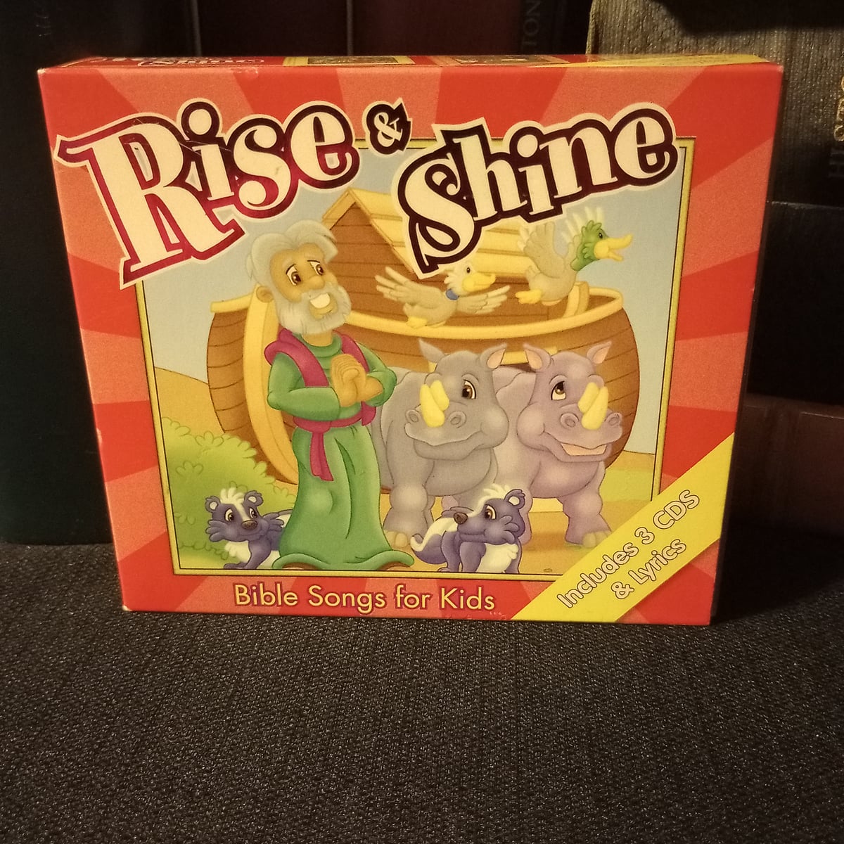 120 Kids' Songs 4CD Digipack by Twin Sisters® Staff