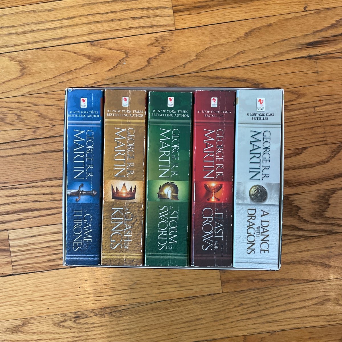 George R. R. Martin's a Game of Thrones 5-Book Boxed Set (Song of Ice ...