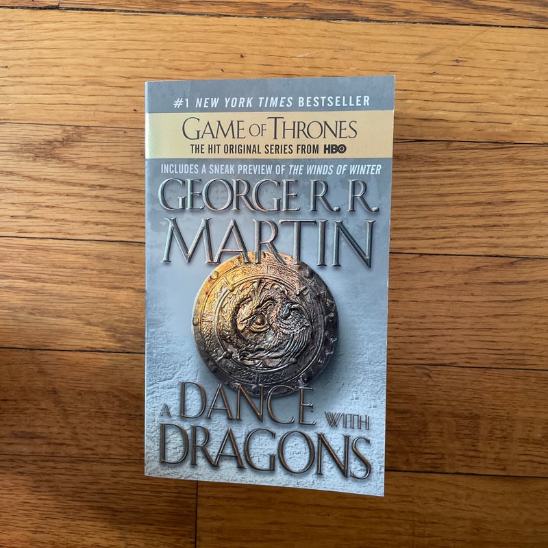 George R. R. Martin's a Game of Thrones 5-Book Boxed Set (Song of Ice ...