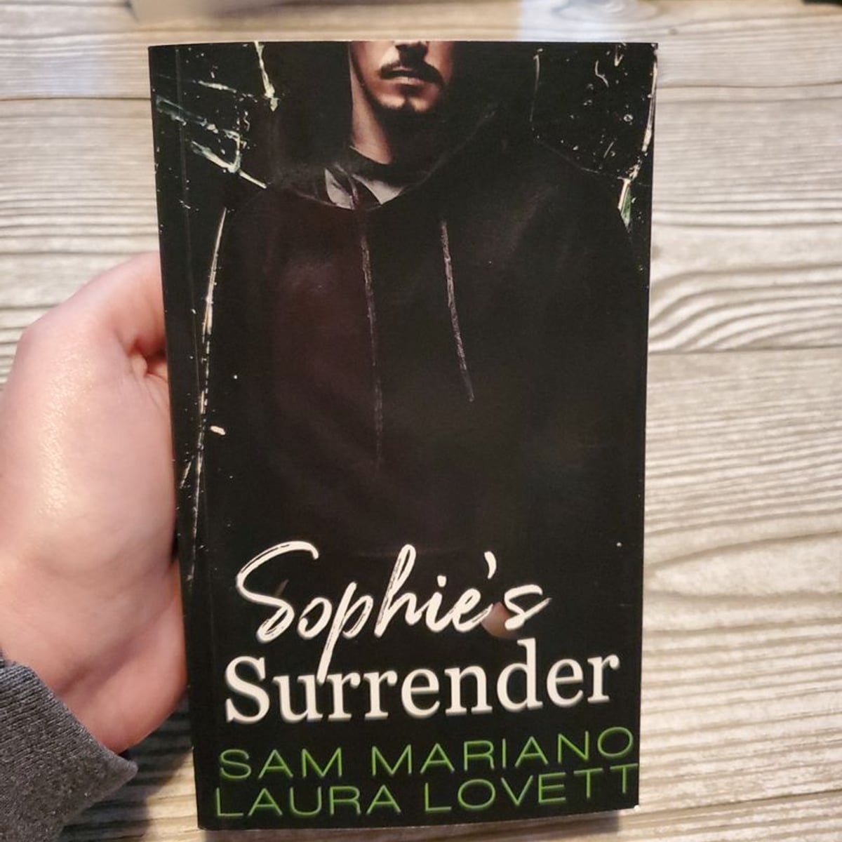 Sophie's Surrender by Sam Mariano, Paperback | Pangobooks