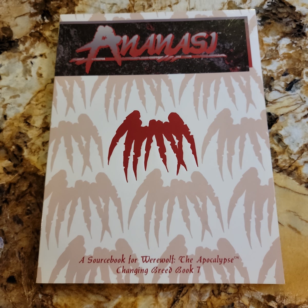 Ananasi by James Moore