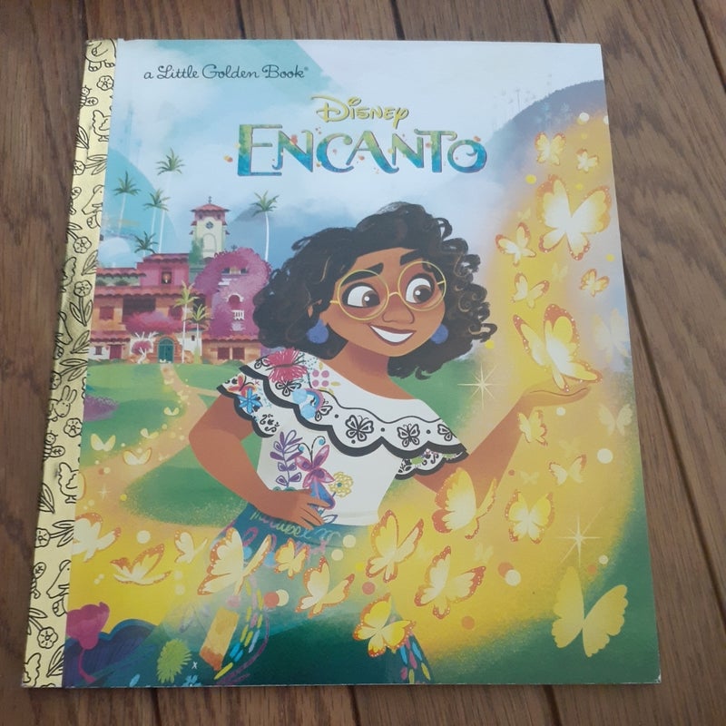 Disney Encanto Little Golden Book (Disney Encanto by Naibe Reynoso ...