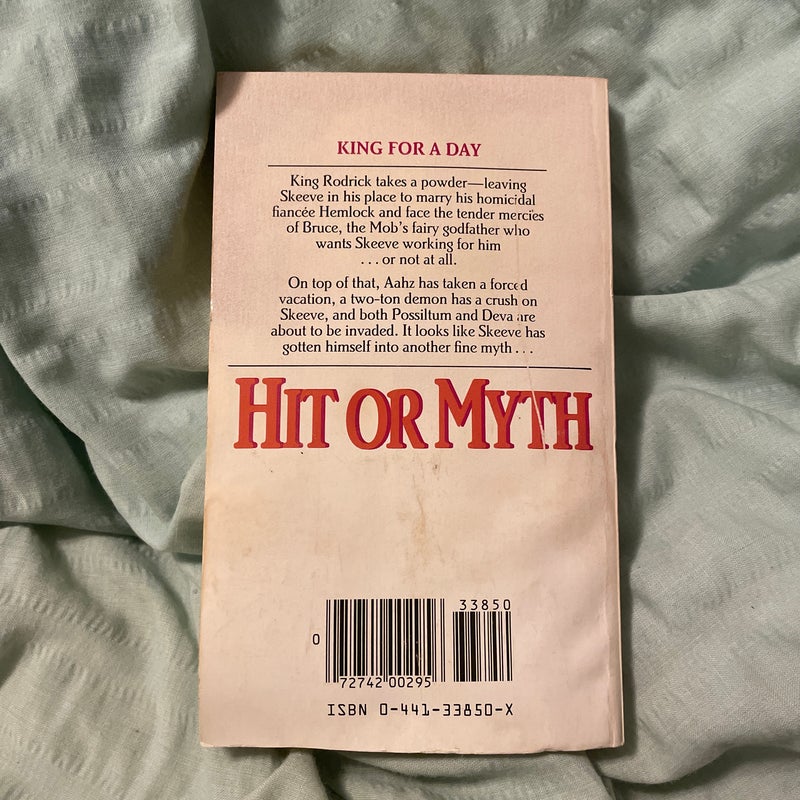 Hit or Myth by Robert Asprin, Paperback | Pangobooks