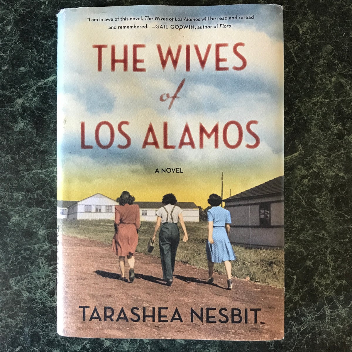 The Wives of Los Alamos by TaraShea Nesbit, Hardcover | Pangobooks