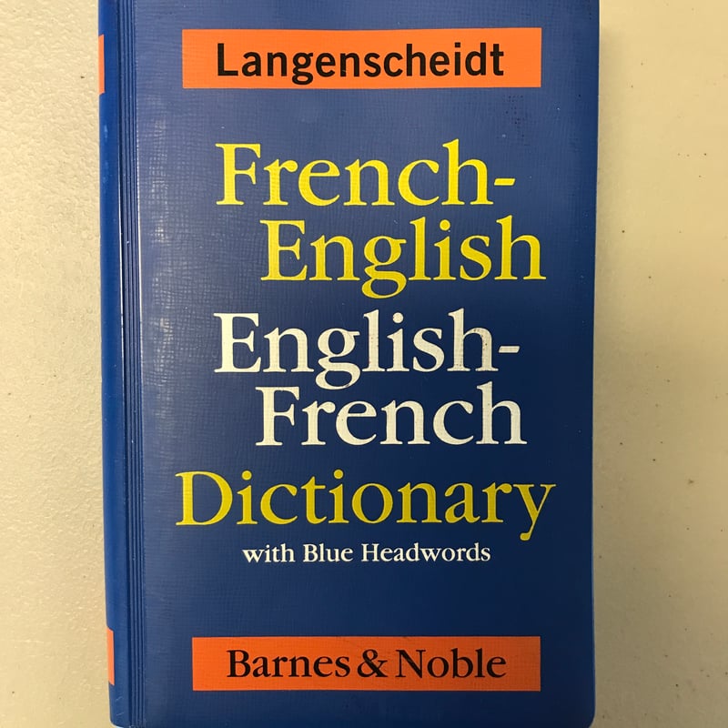 French-English Dictionary by Langenscheidt, Paperback | Pangobooks