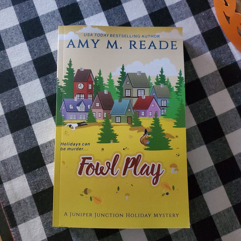 Fowl Play by Amy M. Reade, Paperback | Pangobooks
