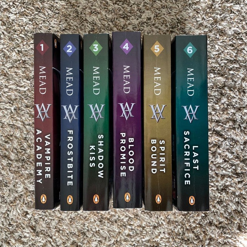 Vampire Academy Series by Richelle Mead, Paperback | Pangobooks