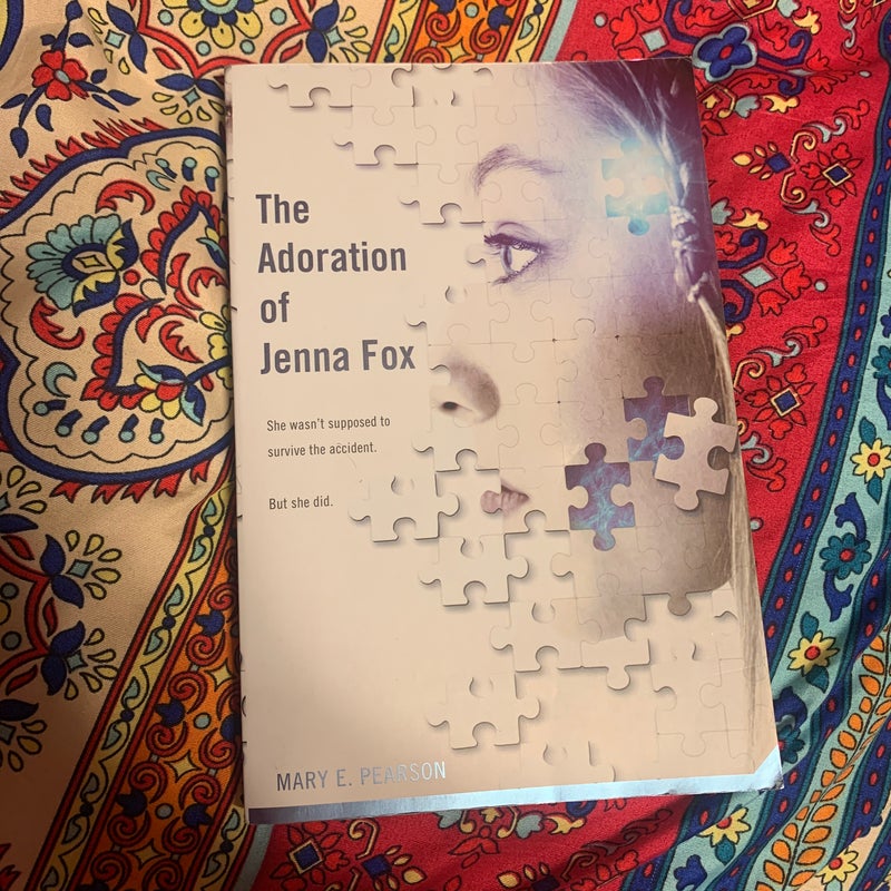 The Adoration of Jenna Fox
