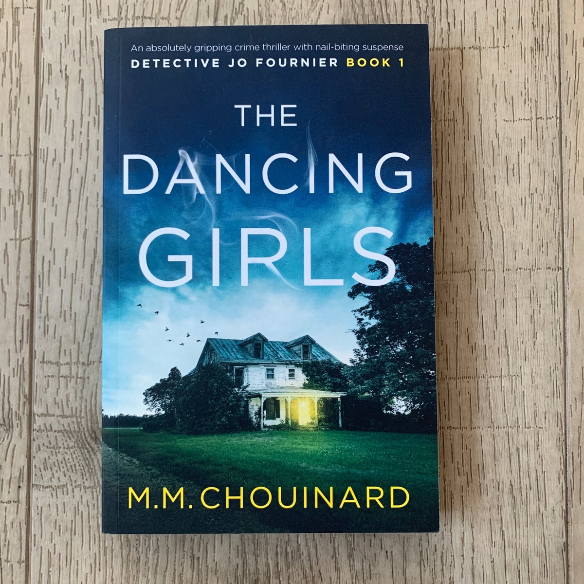 The Dancing Girls by M. M. Chouinard, Paperback | Pangobooks