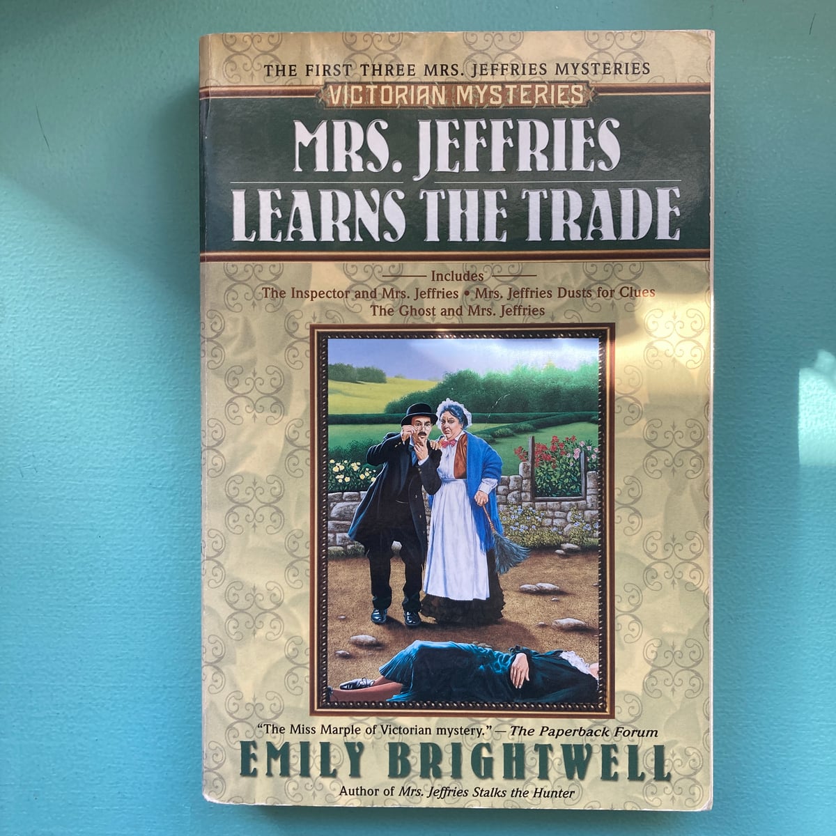 Mrs. Jeffries Learns the Trade by Emily Brightwell