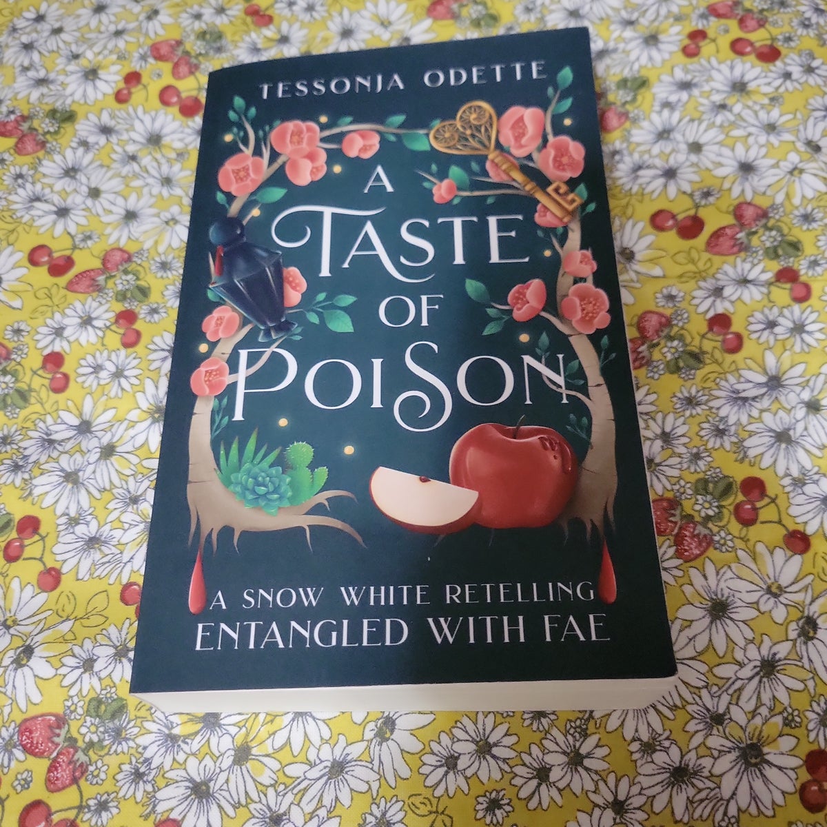 Taste of poison by Tessonja Odette, Paperback | Pangobooks