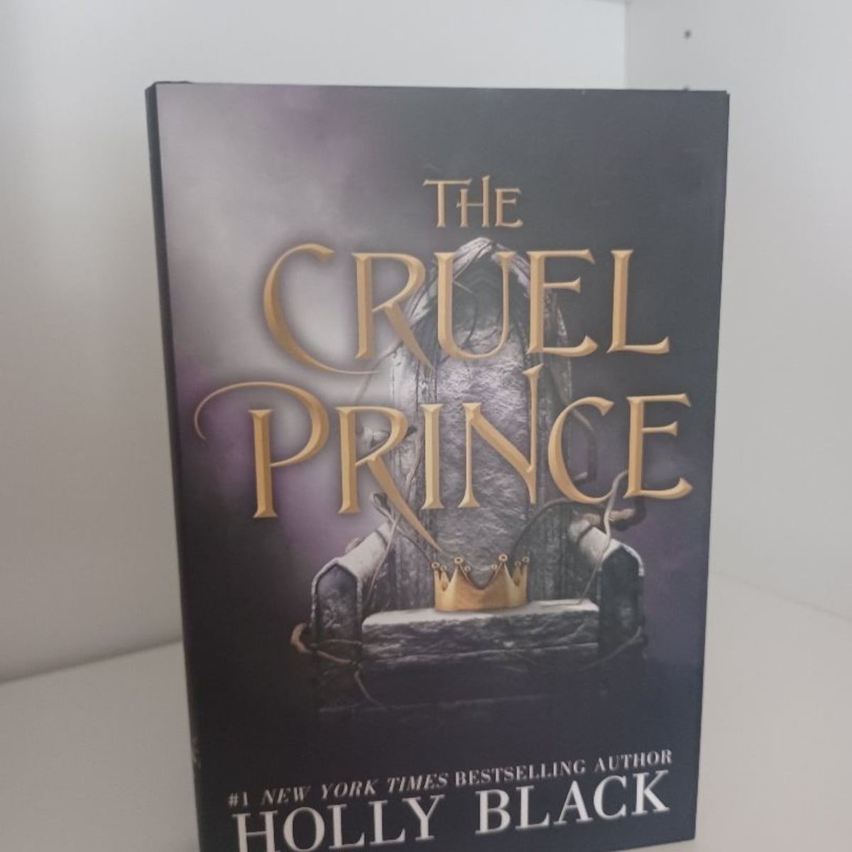 Owlcrate The Cruel Prince by Holly Black, Hardcover | Pangobooks