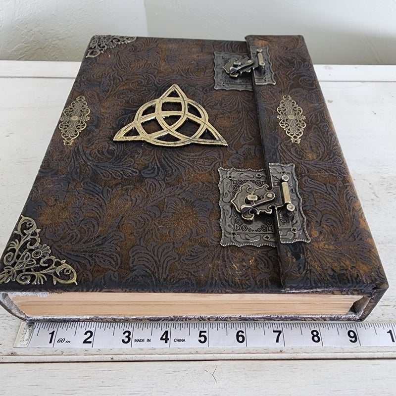 Grimoire/Spellbook Large Handmade Book by Handmade , Hardcover | Pangobooks