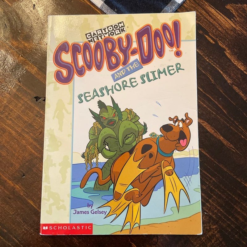 Scooby-Doo and the Seashore Slimer by James Gelsey, Paperback | Pangobooks