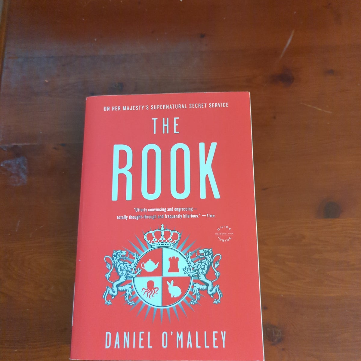 The Rook by Daniel O'Malley, Paperback | Pangobooks