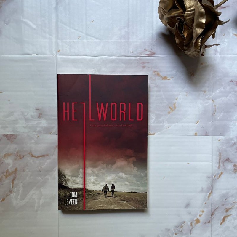 Hellworld by Tom Leveen, Paperback | Pangobooks