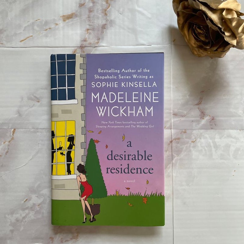 A Desirable Residence by Madeleine Wickham, Hardcover | Pangobooks