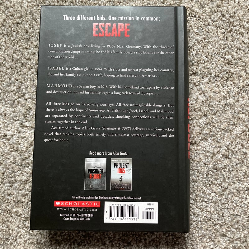 Refugee by Alan Gratz, Hardcover | Pangobooks
