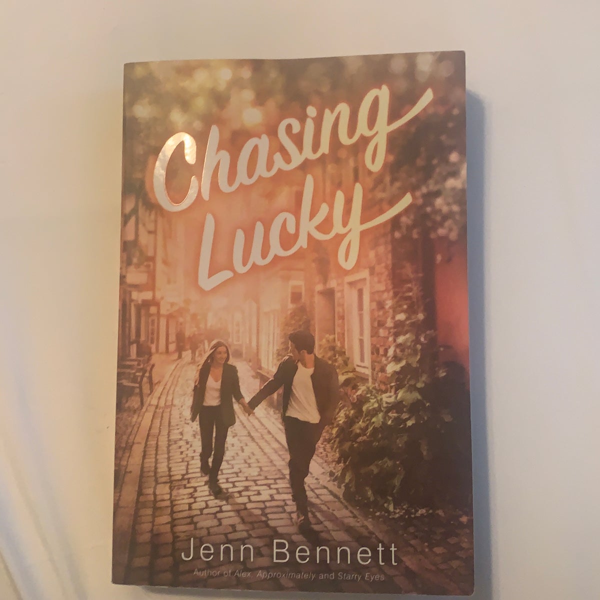 Chasing Lucky by Jenn Bennett, Paperback | Pangobooks