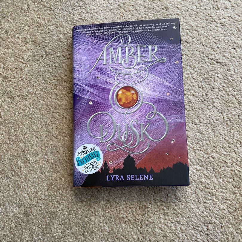 Amber & Dusk by Lyra Selene, Hardcover | Pangobooks