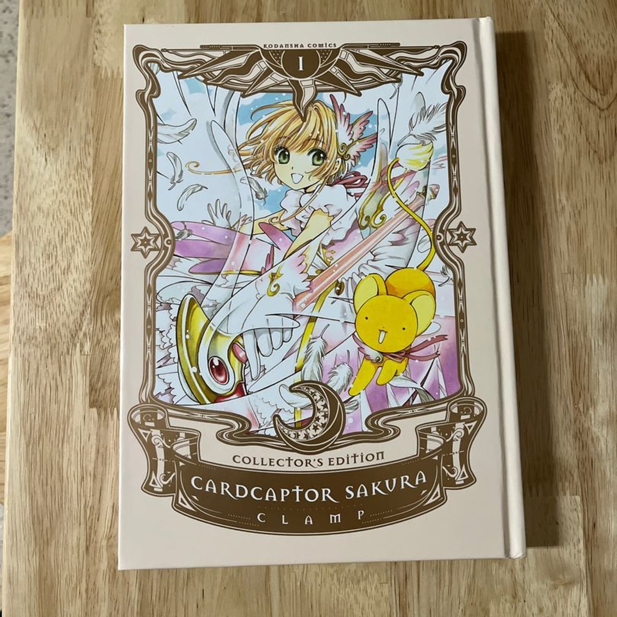 Cardcaptor Sakura Collector's Edition 1 by CLAMP, Hardcover | Pangobooks
