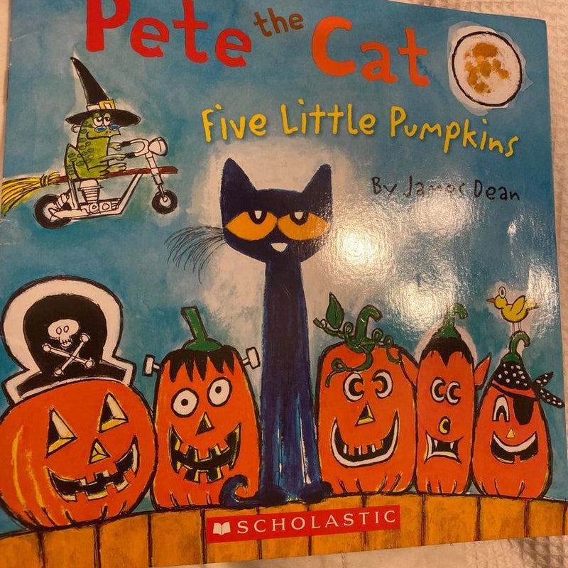 Pete the Cat five little pumpkins by James Dean, Paperback | Pangobooks