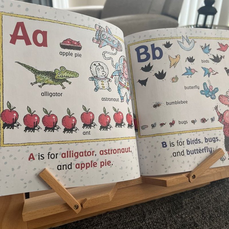 There Was an Old Lady Who Swallowed the ABCs by Lucille Colandro ...